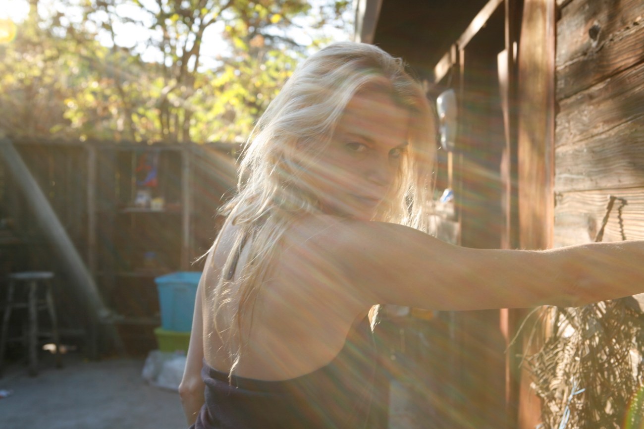 Album Review: Amilia K Spicer – Wow and Flutter | Geoff Wilbur's Music Blog